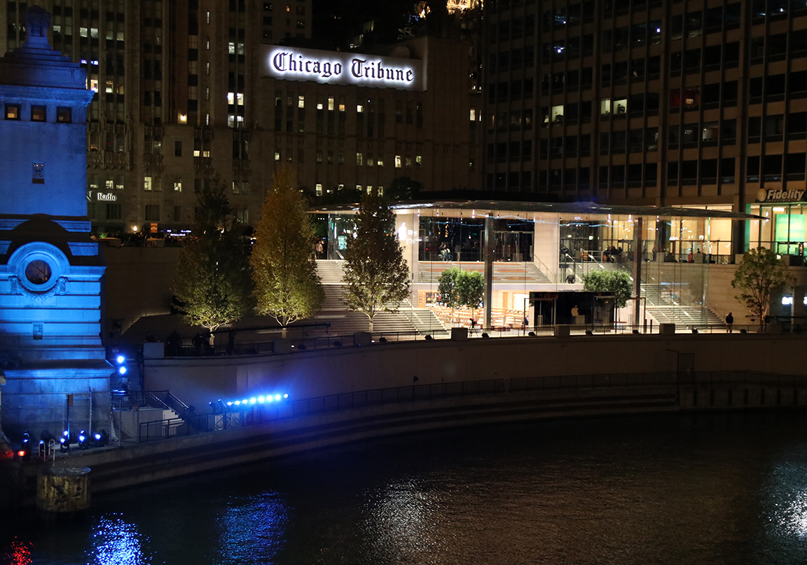 Lynn Becker Gallery: Photographic Impressions of Chicago and its People